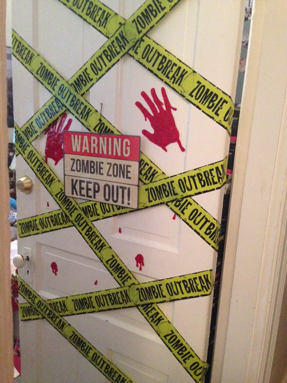 13 Ideas para convertir tu puerta en un aterrador monstruo este ...