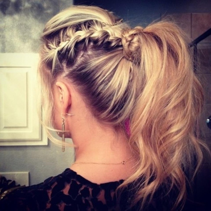 10 Peinados con trenzas y cola de caballo que debes intentar | Es la Moda