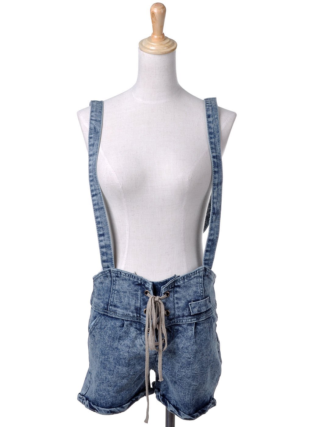 10 Overoles que no le pueden faltar a una chica con estilo | Es la Moda