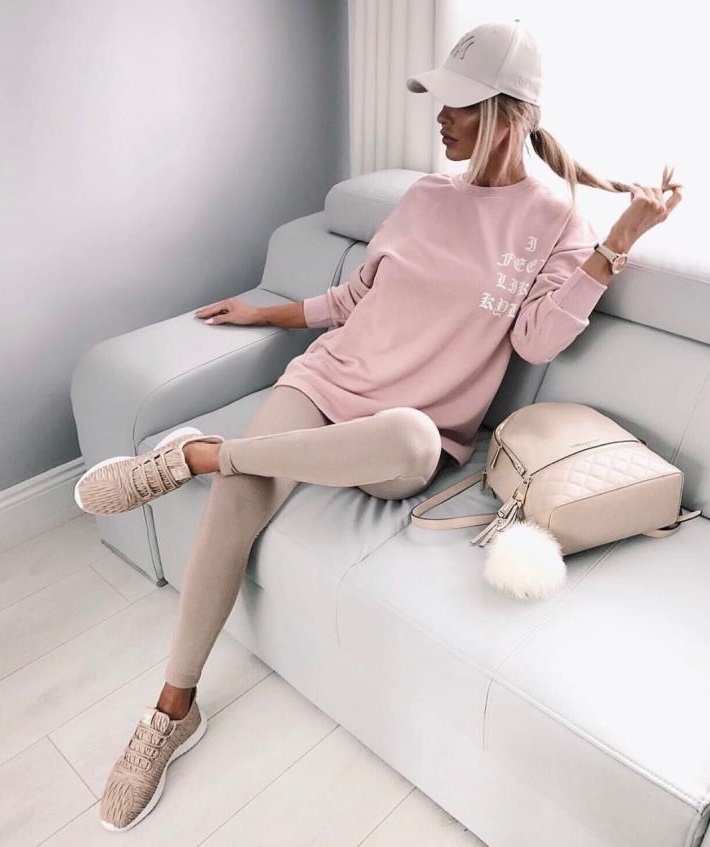 Outfits color ‘Millenial Pink’ que debes usar antes que todas | Es la Moda