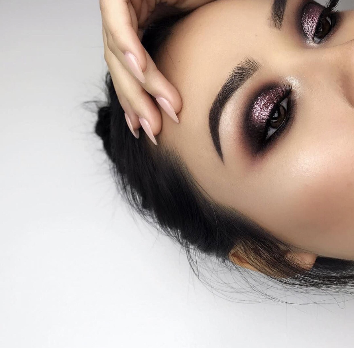 Propósitos realistas de año nuevo que te harán lucir más guapa | Es la Moda