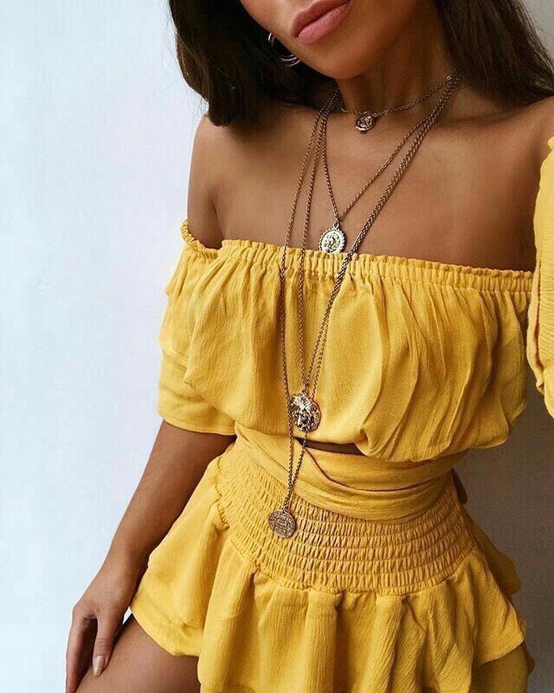 10 Vestidos amarillos que le darán confianza a tu silueta | Es la Moda