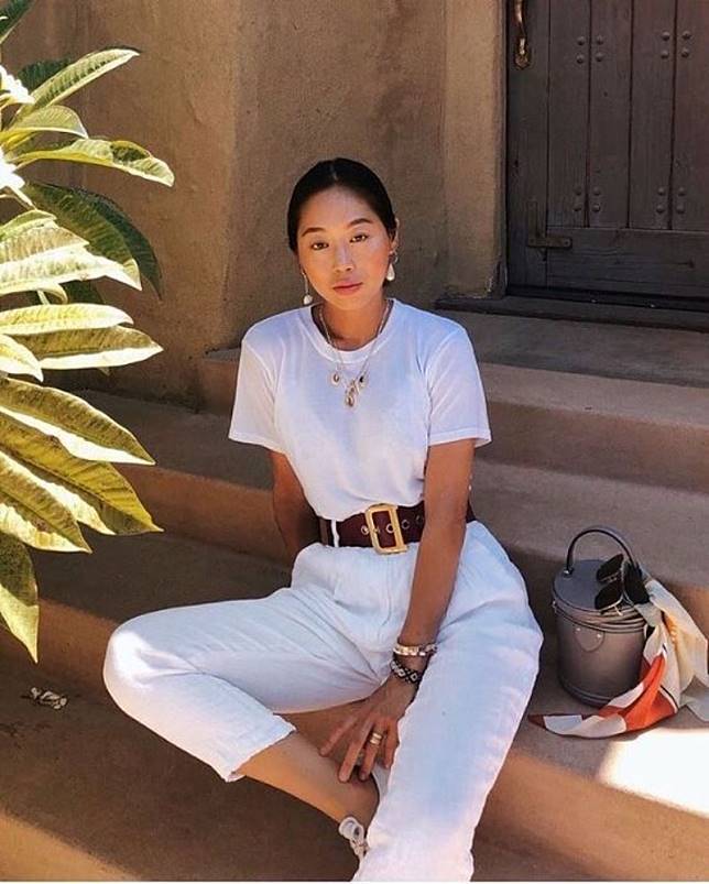 Outfits blancos para recibir el verano como una diosa | Es la Moda