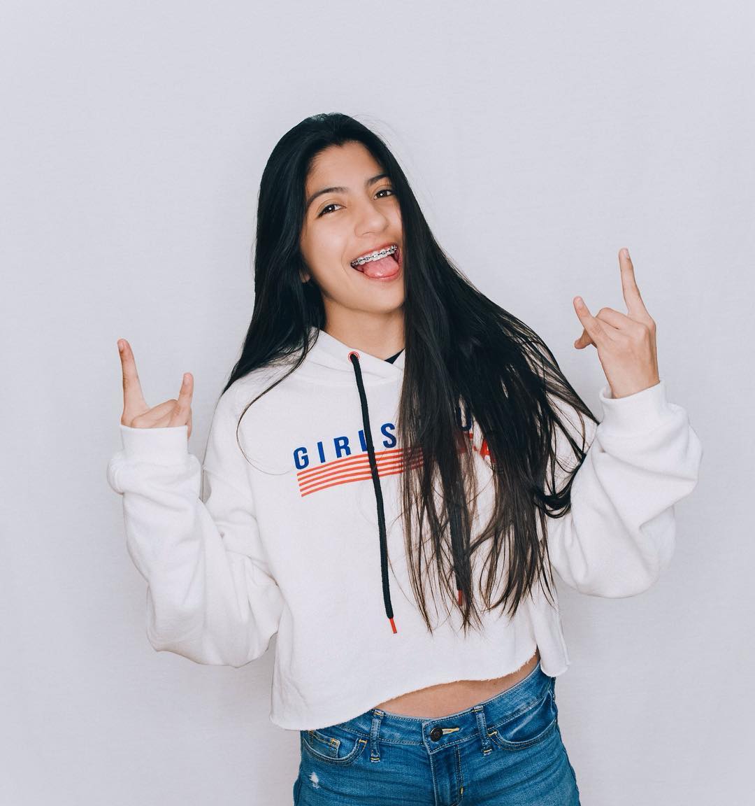 Katia Vlogs reveló que Kimberly Loaiza miente sobre sus cirugías ...