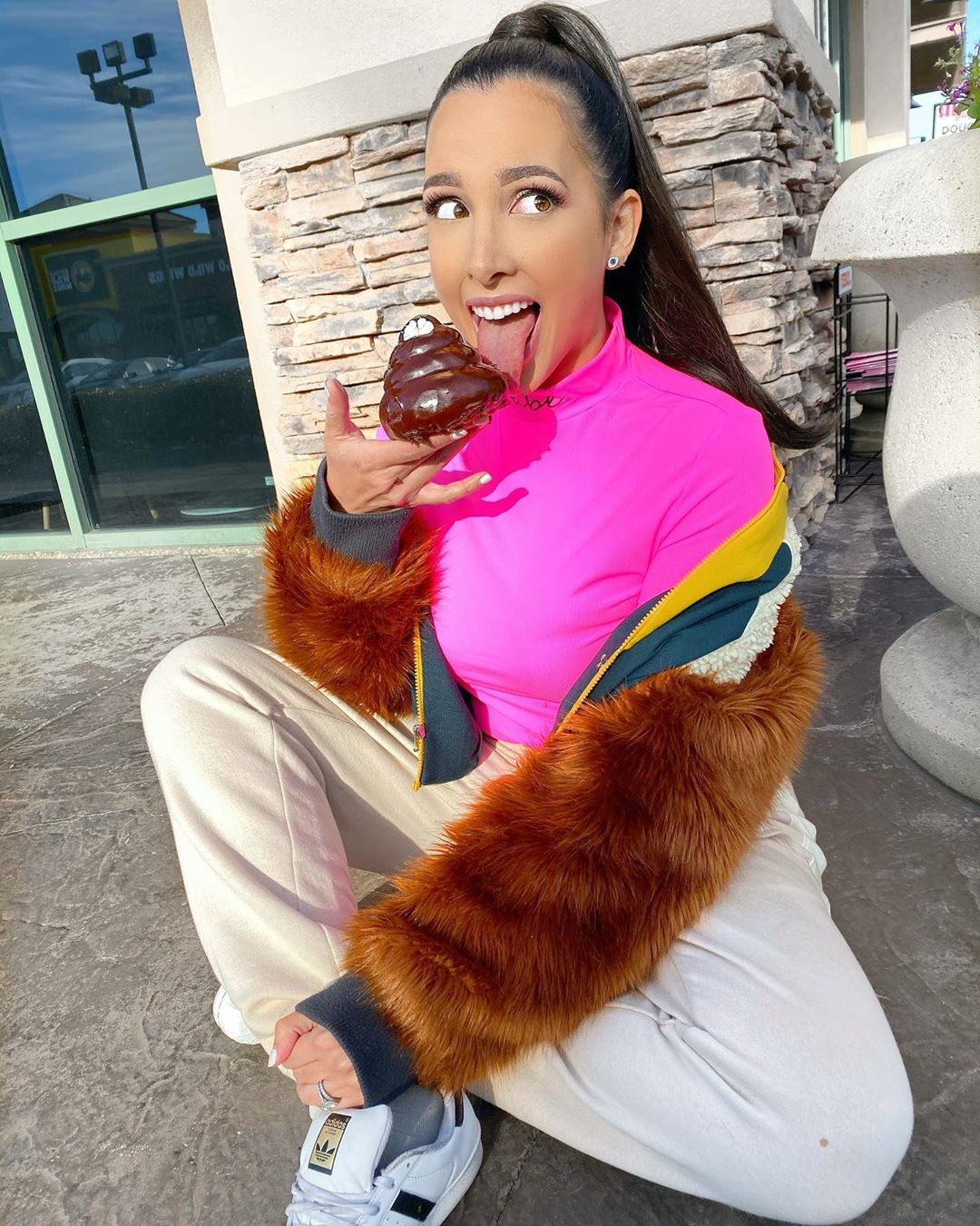 Mariale recibe críticas por broma sobre la inmigración | Es la Moda