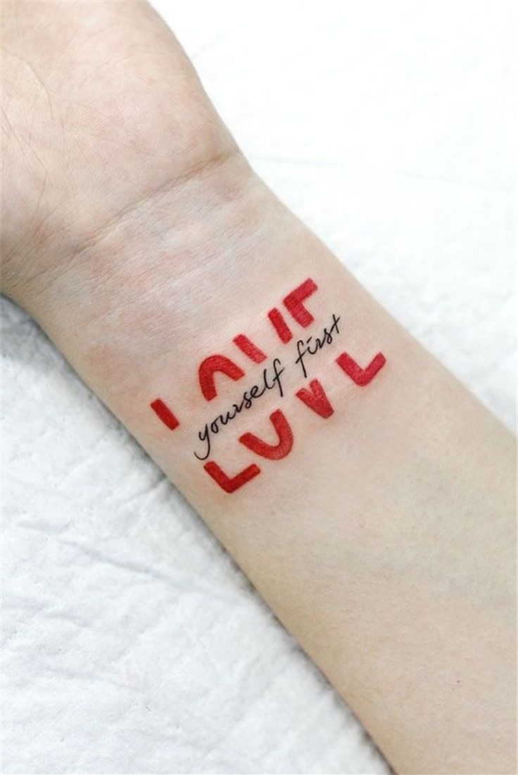 18 TATUAJES FEMENINOS CON COLORES LINDOS