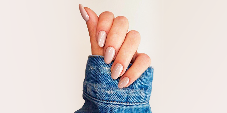 11 Poses para presumir un lindo manicure | Es la Moda