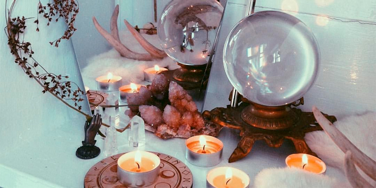 Ideas para crear un altar con cuarzos | Es la Moda