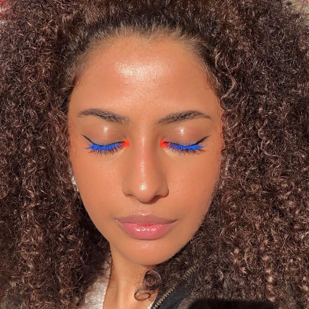 ¡Color lashes! Cómo y con qué usar este nuevo trend | Es la Moda