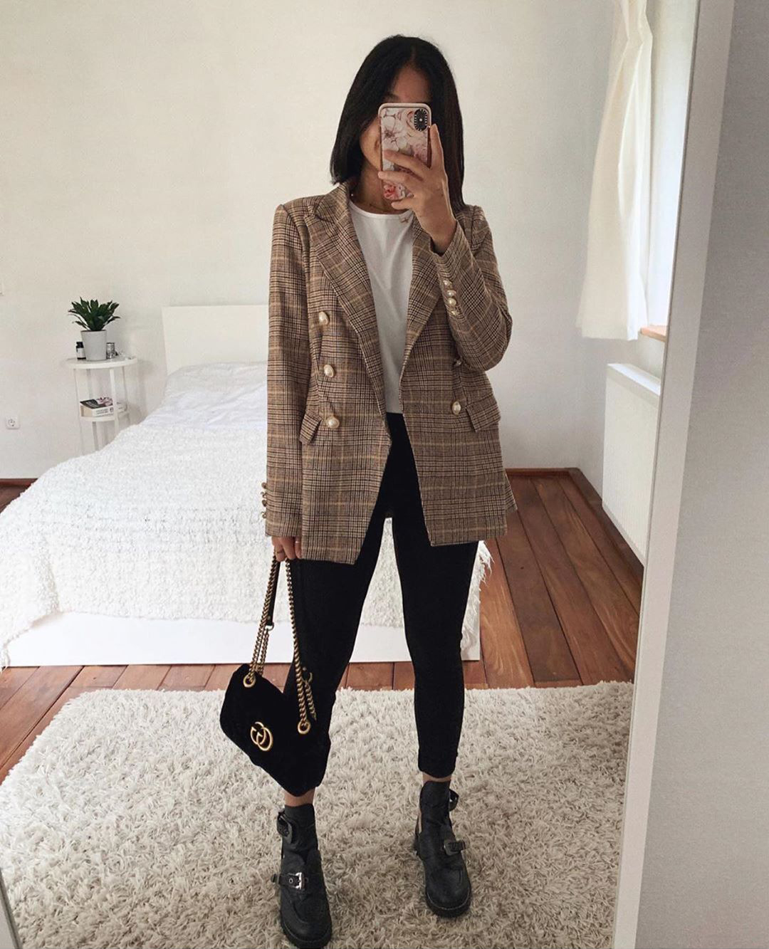 Enciende tu vintage mood con estas americanas noventeras | Es la Moda