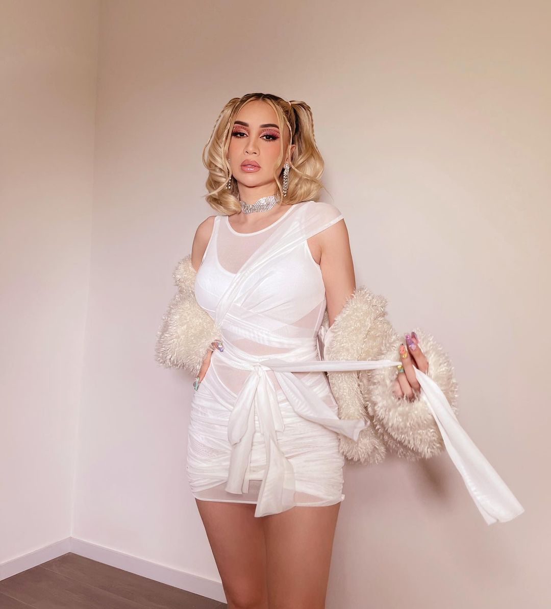 Daniela Rodrice le copia el revelador vestido a Ester Expósito | Es la Moda