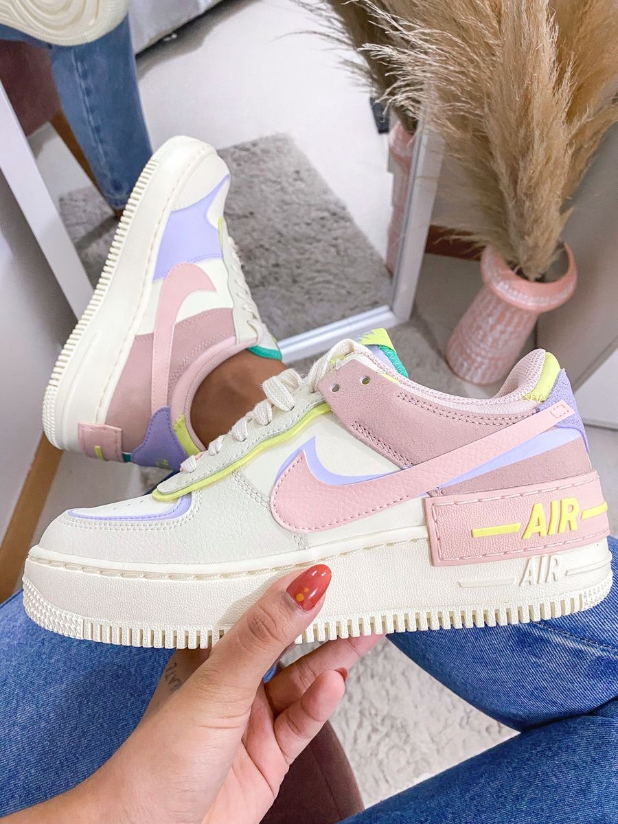 Tenis Nike pastel que serán clave en tus spring looks | Es la Moda