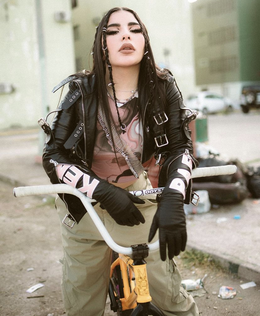 Stefanny Loaiza dice ser más barrio que Kimberly Loaiza | Es la Moda