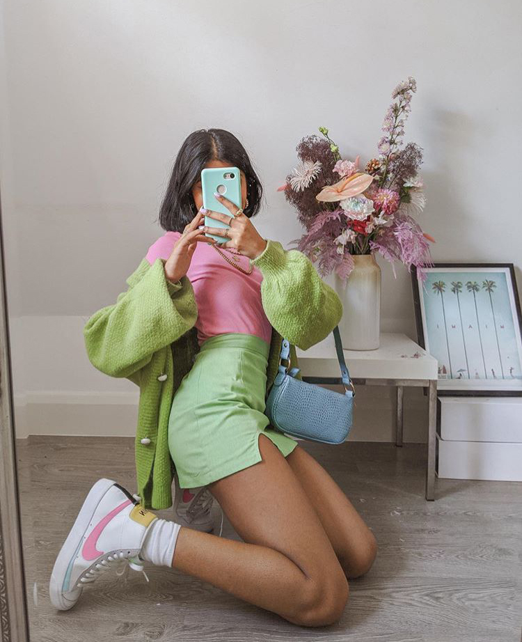 Consigue un look bicha con estas faldas color menta | Es la Moda