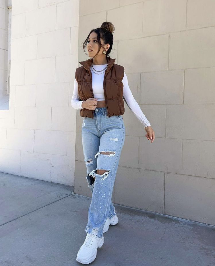 Chalecos cortitos que te mantendrán chic y calientita | Es la Moda