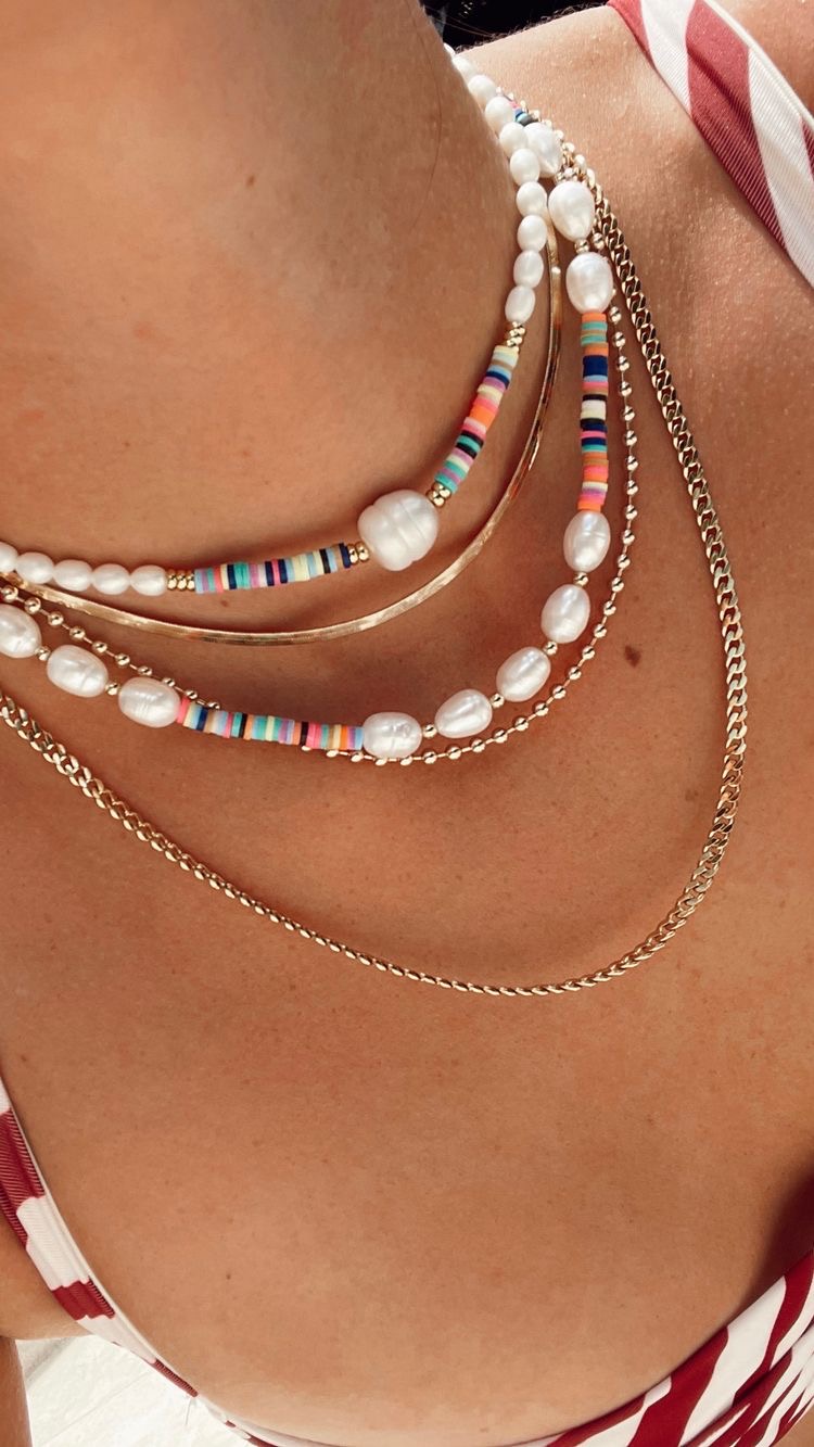 Combinaciones aesthetic que puedes hacer con tus collares | Es la Moda