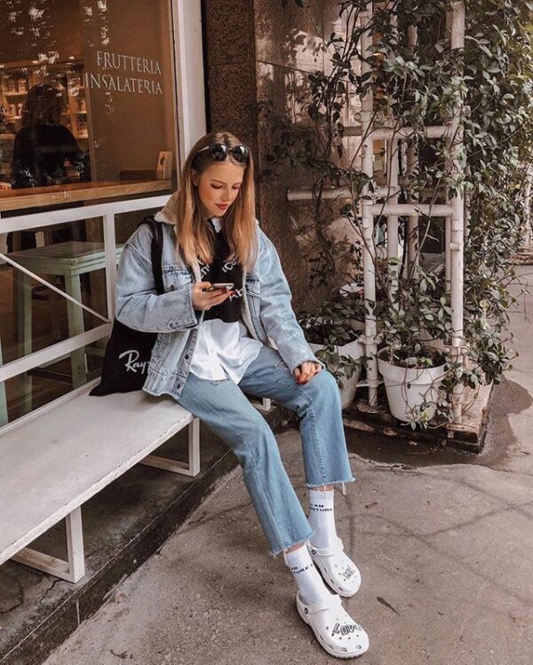 Ideas para usar Crocs con tus outfits para el frío | Es la Moda