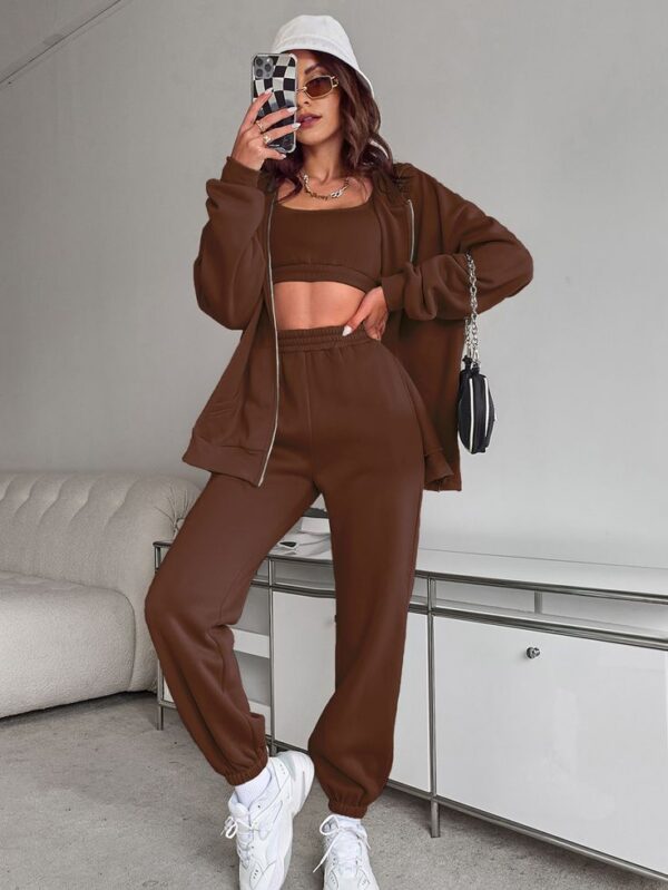 Outfits mocha que tu aesthetic girl interior necesita | Es la Moda